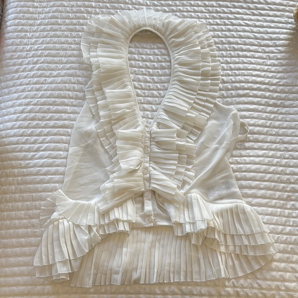 lanidor collection | Tops | Elegant White Ruffled Top | Poshmark